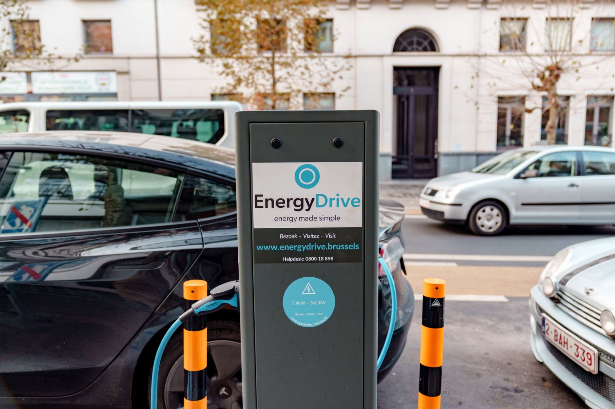 Binnenkort een laadpaal op minder dan 150 meter voor elke klant in ...